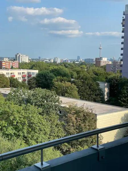 Frankfurt Skyline View Apartment - Oberursel