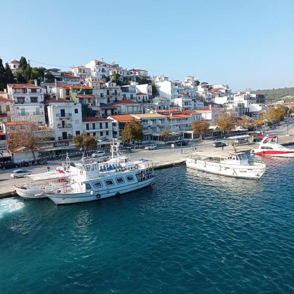 Skiathosrooms-appartments For Holidays - Skiathos