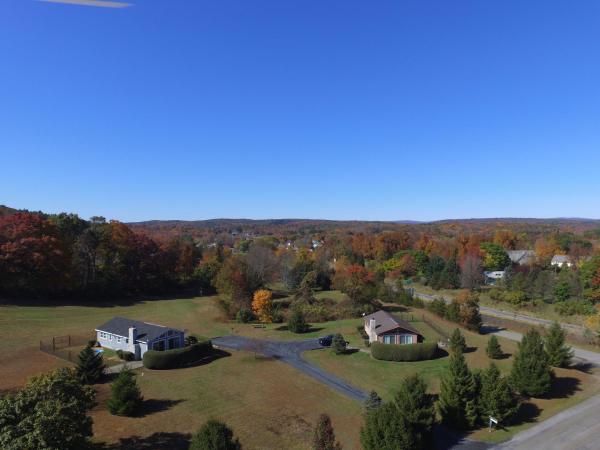 Fenced Yard Chalets From Good Dog Vacations At Big Valley Resort - Pennsylvania