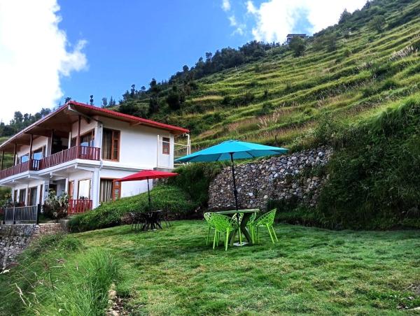 The Vintage Hill Village - Himalayan Boutique Resort - Dhanaulti
