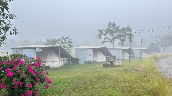 เขาเจ้าขา2 กระโจม - タイ