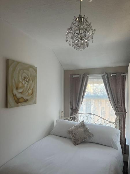 Stay At 25 - Poulton-le-Fylde