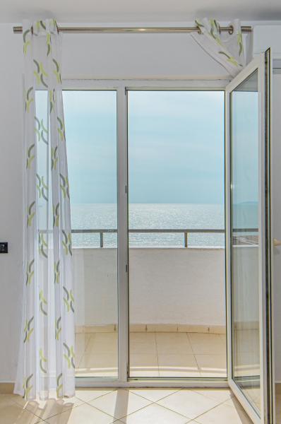 Paradise Coast Apartments - Durrës