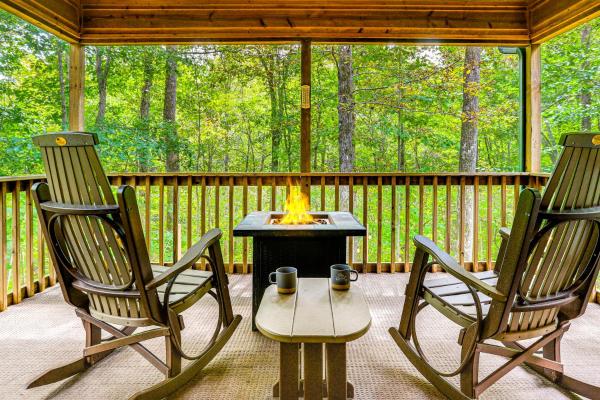 Hot Tub & Hikes: Dahlonega Cabin - 4 Mi To Town! - Dahlonega, GA
