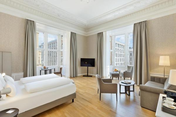 Hotel Rathauspark Wien, A Member Of Radisson Individuals - Schwechat