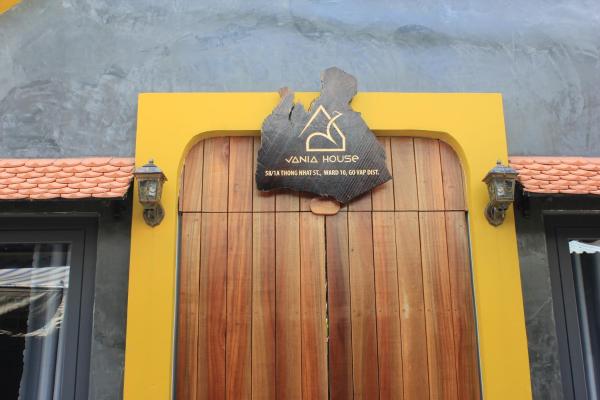 Vania House Hochiminh - Tan Son Nhat Airport (SGN)