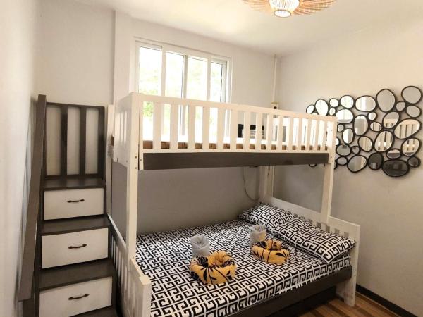 Apong Martina's Guest House La Union - 라 유니언
