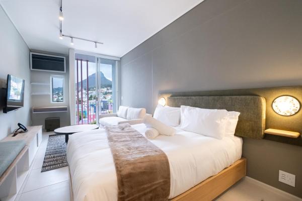 The Rose 704: Top Floor Modern Studio Apartment - ケープ・タウン
