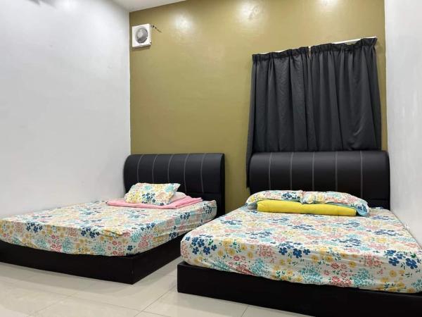 Rali D & E 32pax 2 Room Bbq 2 Room Karaoke 2 Room Swimming Pool - Port Dickson