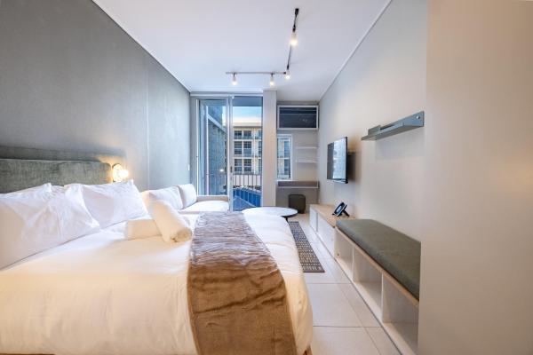The Rose509: City Centre Stylish Studio Apartment - Camps Bay