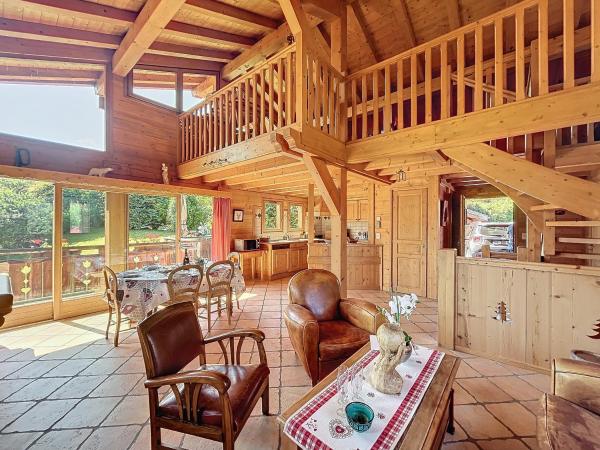 Chalet Individuel Avec Garage, Terrasse, Buanderie Et Cuisine éQuipée - Fr-1-560-149 - La Giettaz