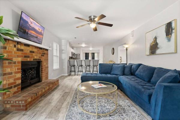 The Pine Grove Retreat - Charleston Southern University, North Charleston