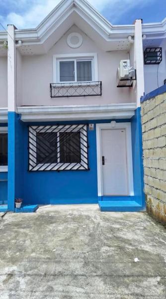 Xevera Mabalacat Heart Staycation - Capas