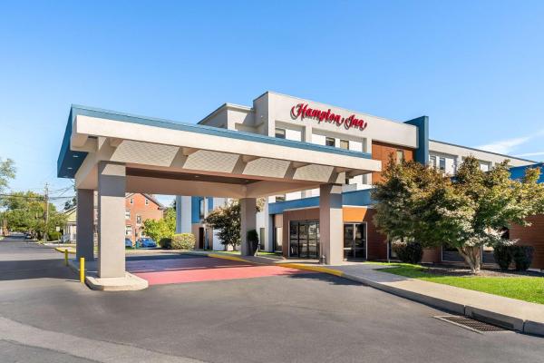 Hampton Inn Stroudsburg Poconos - Stroudsburg, PA