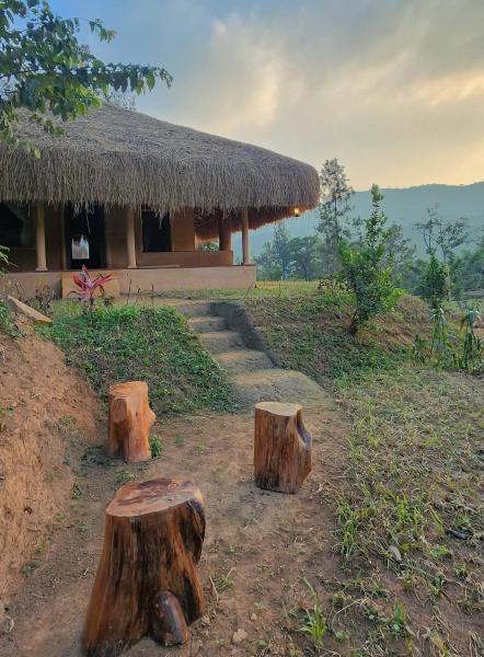Nelli Mud Village - Kodagu