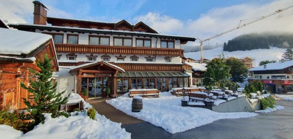 Hotel Edelweiß Garni - B&b - Lermoos