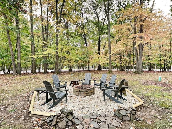 Heavenly Grove - New Germany State Park, Grantsville