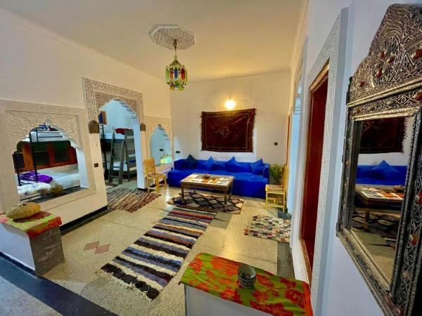 Blue Star Hostel - Fes