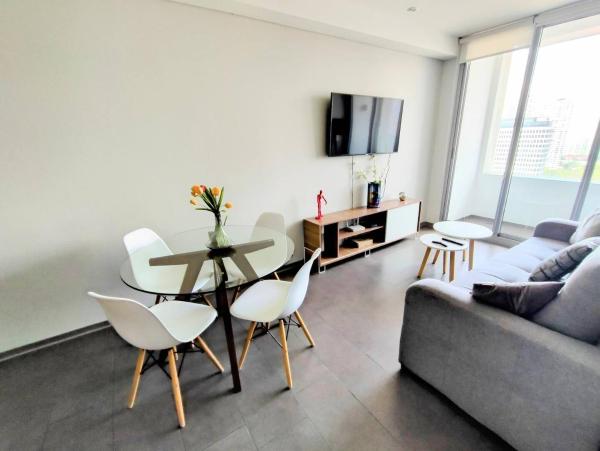 Luxury Polanco Apartment With Private Balcony - Mexico City