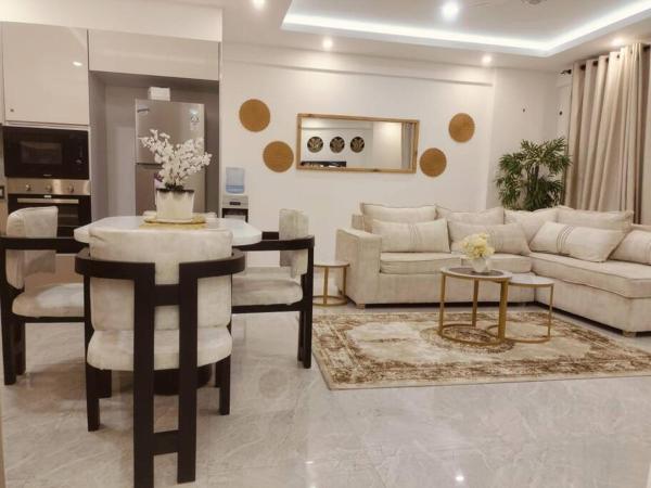 Lissa Luxury Home Beachfront Bliss,3 Bedroom Apartment,nyali,mombasa - モンバサ