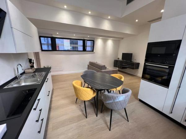 Castello Estense Luxury Apartment - Centro - Ferrara