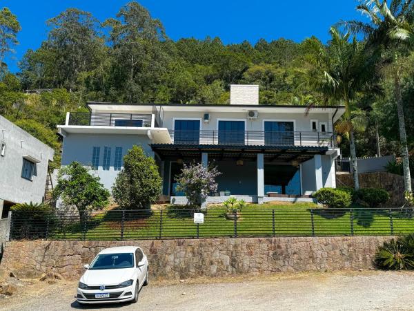 Casa Com Vista Para O Mar Em Governador Celso Ramos - Governador Celso Ramos