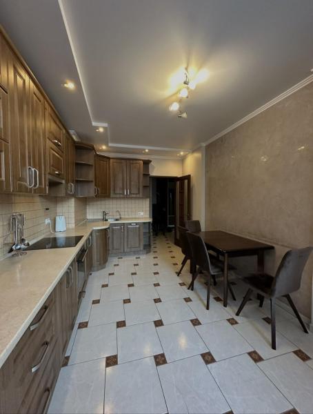 2х кімнатні апартаменти на Володимира Великого-парк Шевченка - Chernivtsi