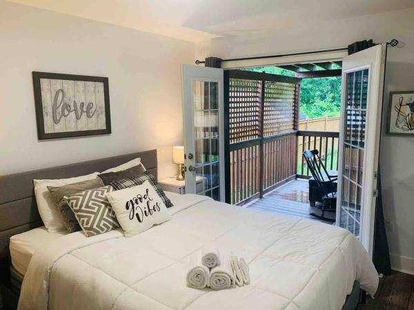 Private House Fenced Yard-walk Distance To Falls - Niagara Falls
