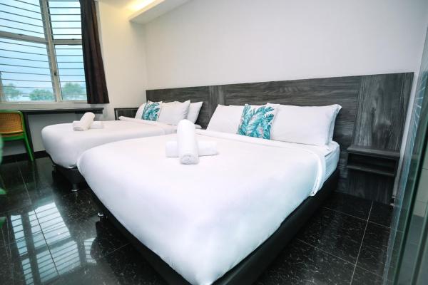 Swing & Pillows - Rawang Selangor - Serendah