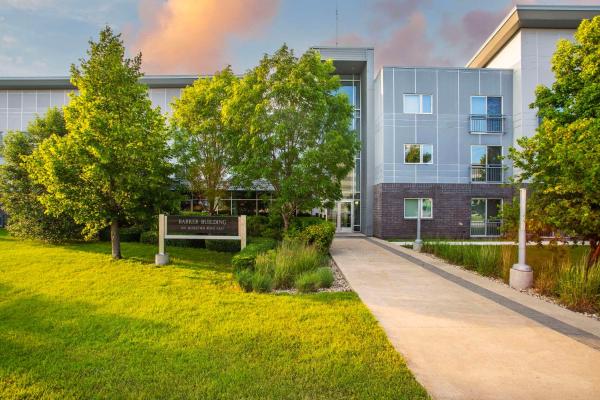 Barker Suites Southport - Portage la Prairie