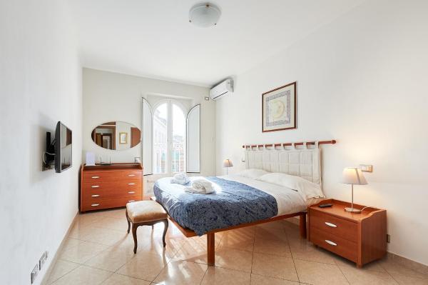 Close To The Spanish Steps, Wifi, Air Cond, 2 Bedrooms - Rome
