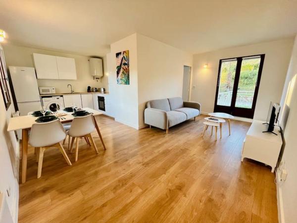 Le Cosy Appart Avec Parking Et Balcon - Bourgoin-Jallieu