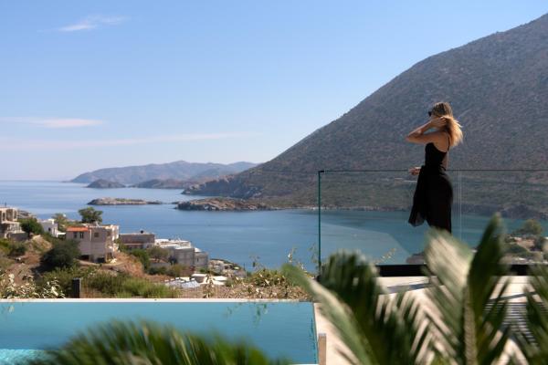 Cueva Villas, With Pool, Seaviews & Close To Sea, By Thinkvilla - Crete