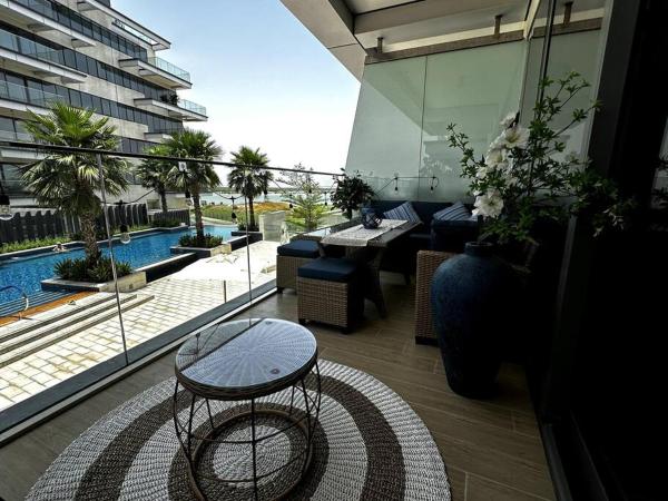 Beachside Sunset Residence - Abu Dhabi