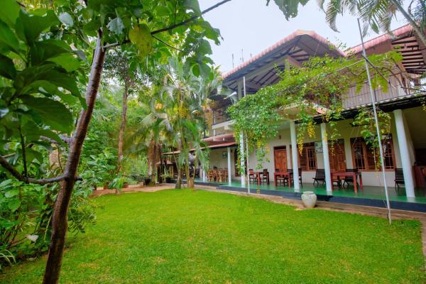 Yala River Face Inn - Sri Lanka