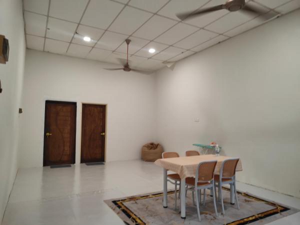 Ss Homestay - Homestay Budget Tanah Merah - Tanah Merah