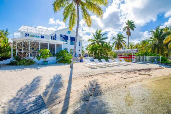 Flip Flop Kai - Family Beach House With Pool, Hot Tub, And Dock On Bio Bay - Cayman Islands