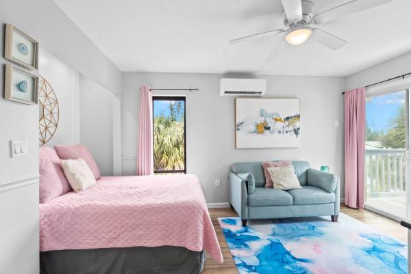 Beach Rd, 300ft To Beach Access & 500ft To Siesta Key Village, Studio - Sarasota Beach, Siesta Key