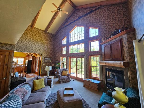 Chanticleer Cabins - Sturgeon Bay, WI