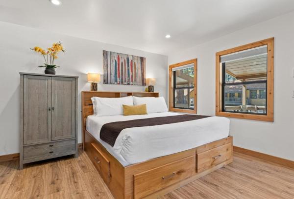 Bearfoot Bungalow - Tahoe Vista, CA