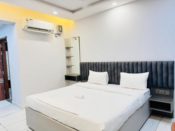 Stayluxe Serviced Apartments, Artemis Hospital - Delhi