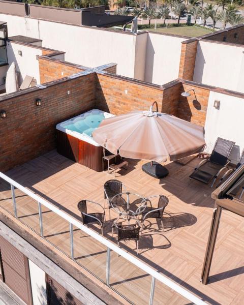 Duplex Com Jacuzzi Em Riviera - Bertioga