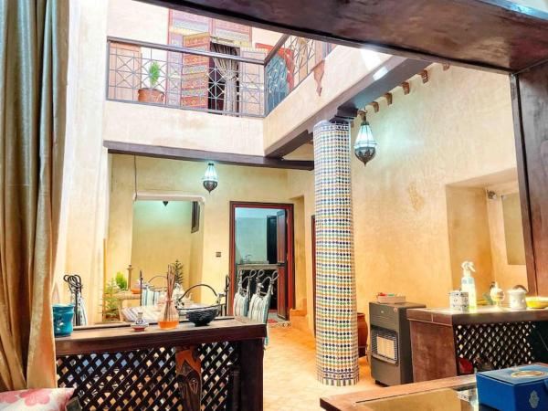 Petit Riad Authentique Tout Proche De Dar El Bacha - Marrakesh
