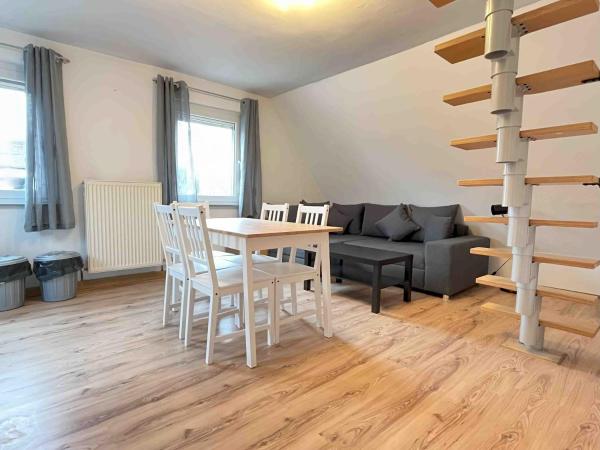 Sad803 - Zweistöckige Monteurwohnung - Schwarzenfeld