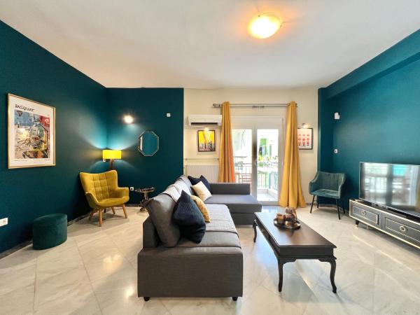 Elegant Apartment In Thissio - Athen
