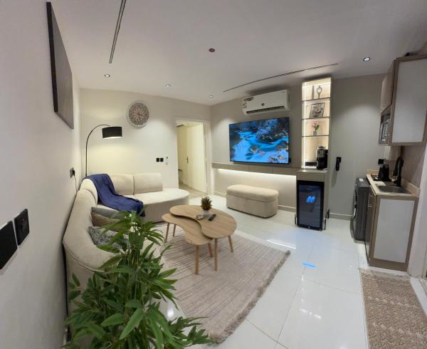 الأجنحة الراقية جناح غرفة نوم وصالة بجانب البوليڤارد Elegant Suites Suite Bedroom & Living Room Near Boulevard - Riyadh