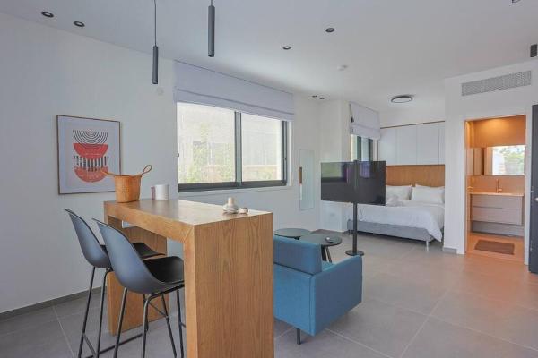 Luxury Studio Beach Flat 16 - Telavive