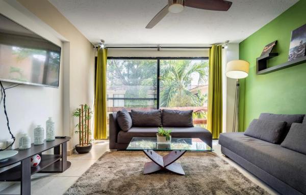 A Solo 10 Min De La Playa En El Centro De Cancún - カンクン