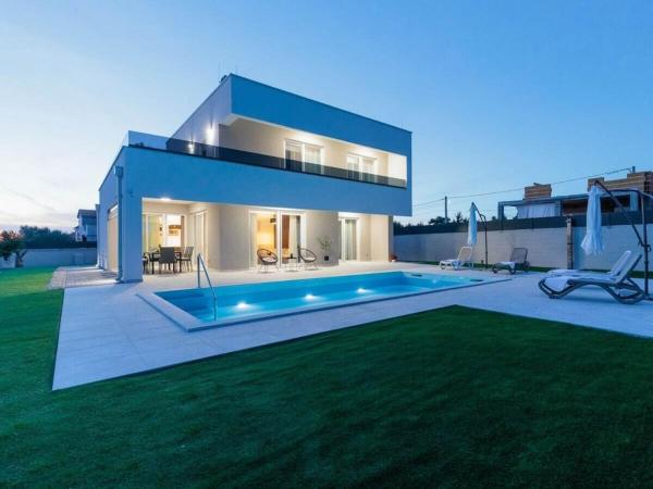 Stunning Villa Marea With A Private Pool - Nin