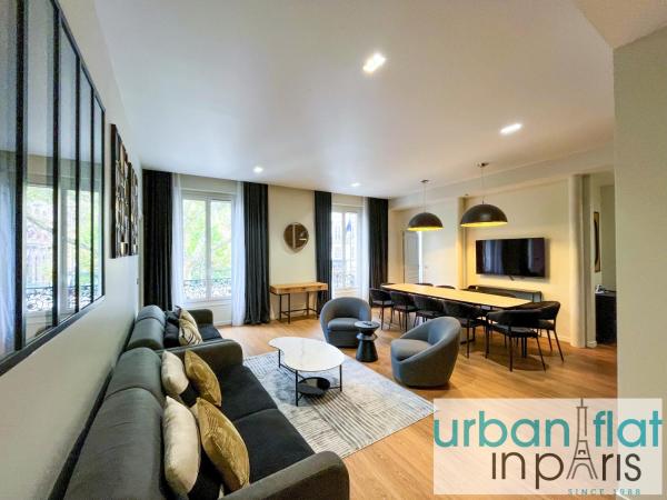 Urban Flat 119 - Spacious 5 Bedroom Flat In Paris - Paris